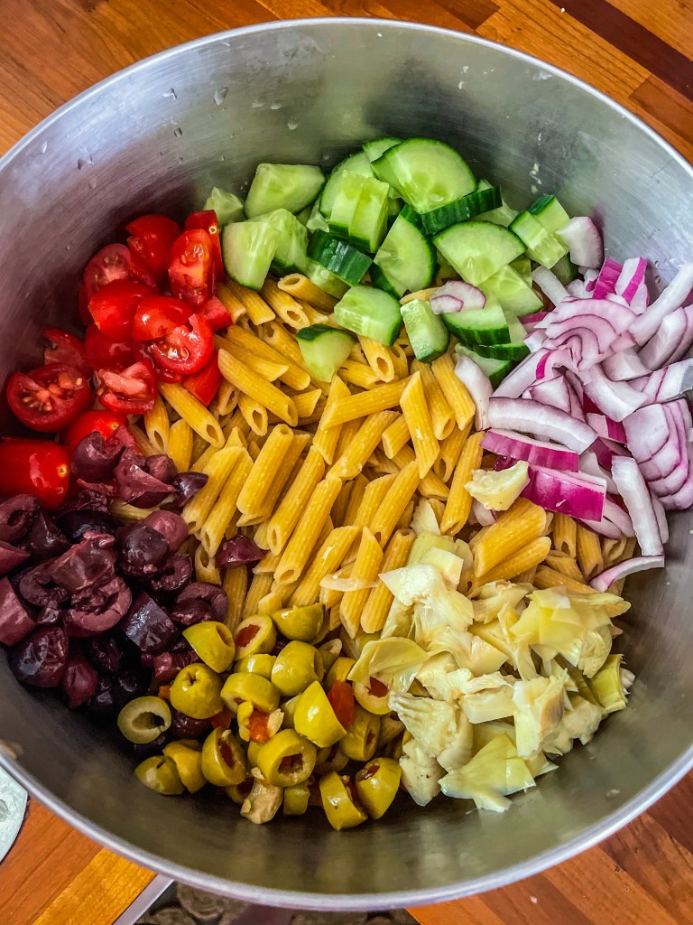 Mediterranean Pasta Salad – Hangry Hannah